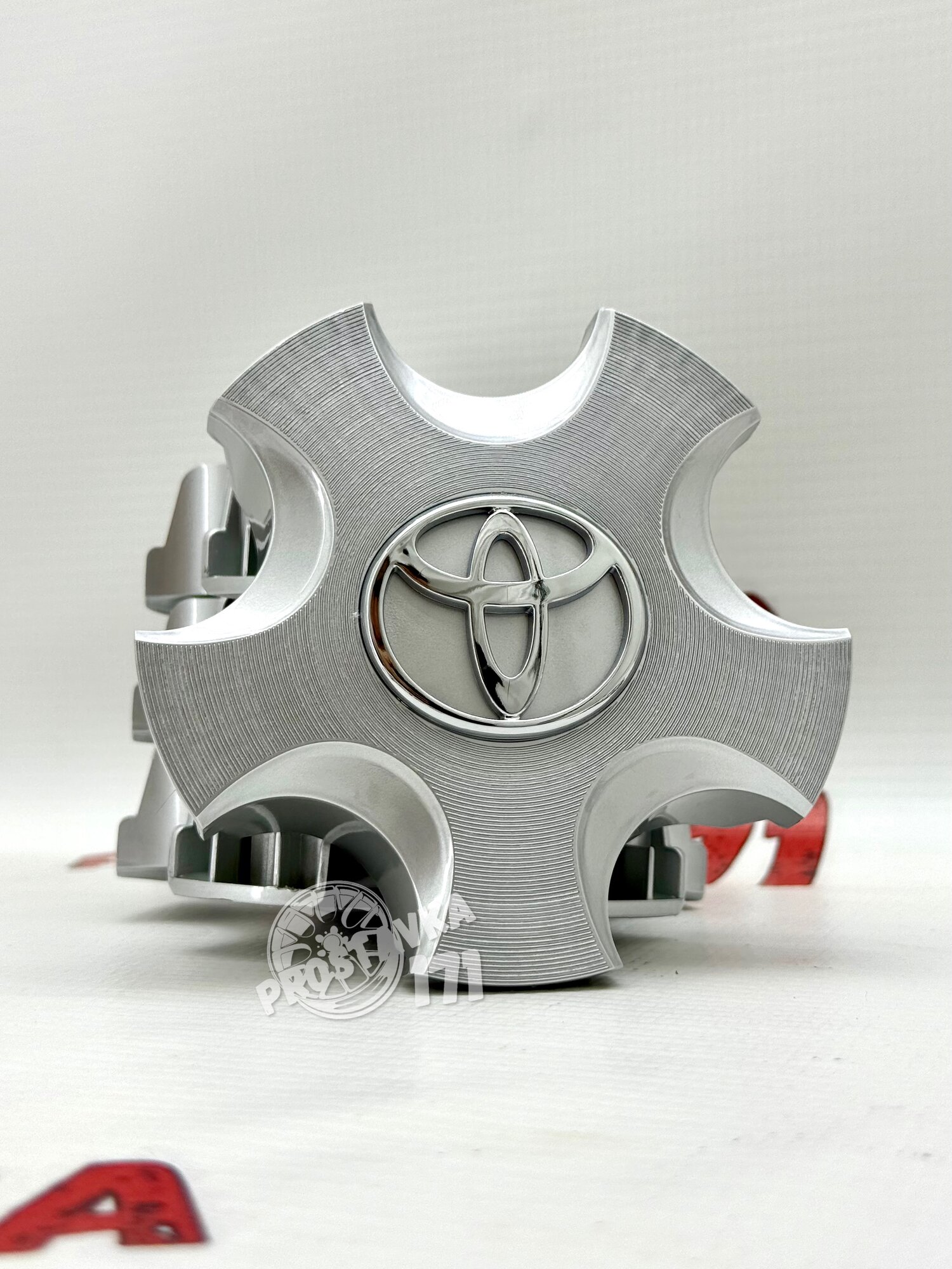 1шт Toyota Previa 113/93/22 (S) TY-071 колпачок диска