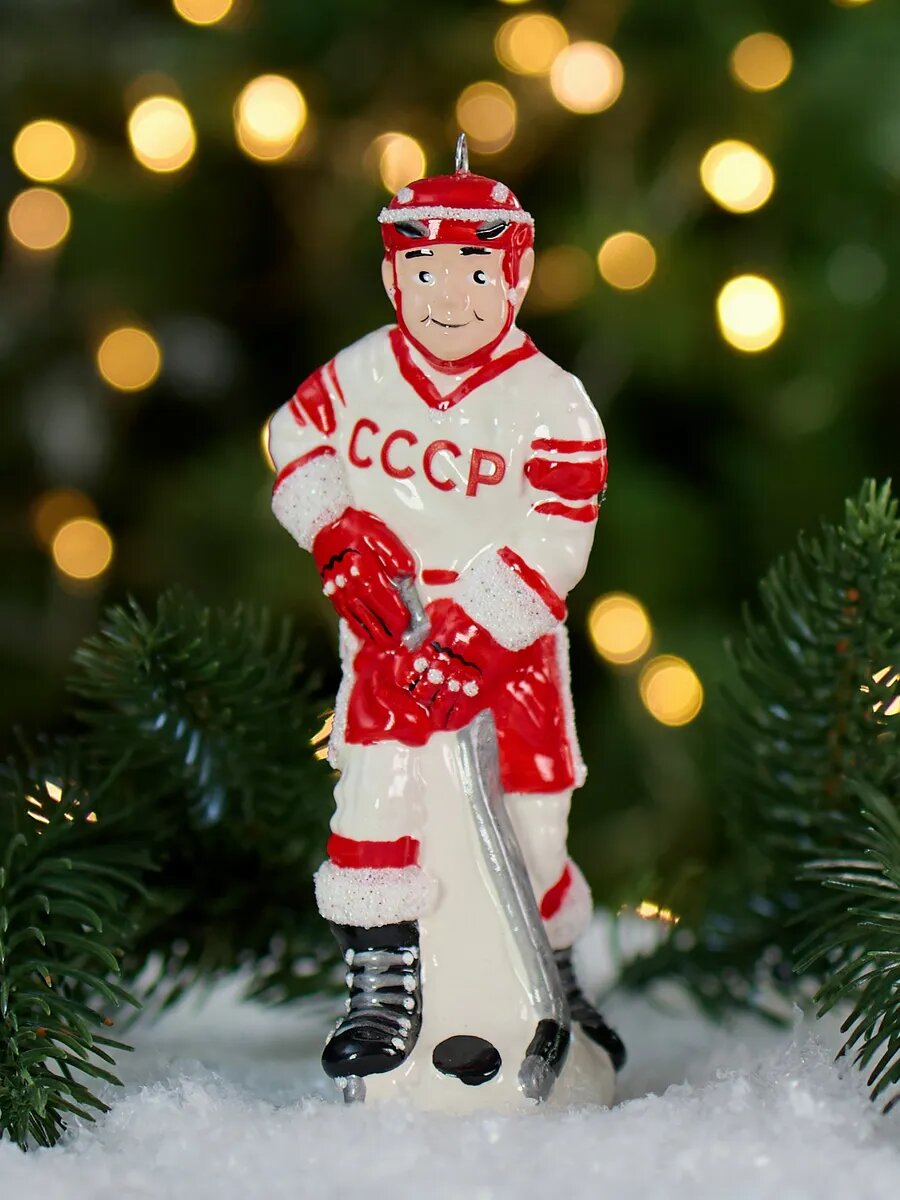 Елочная игрушка "Хоккеист" грай, ручная роспись, гипсовая, 10 см
