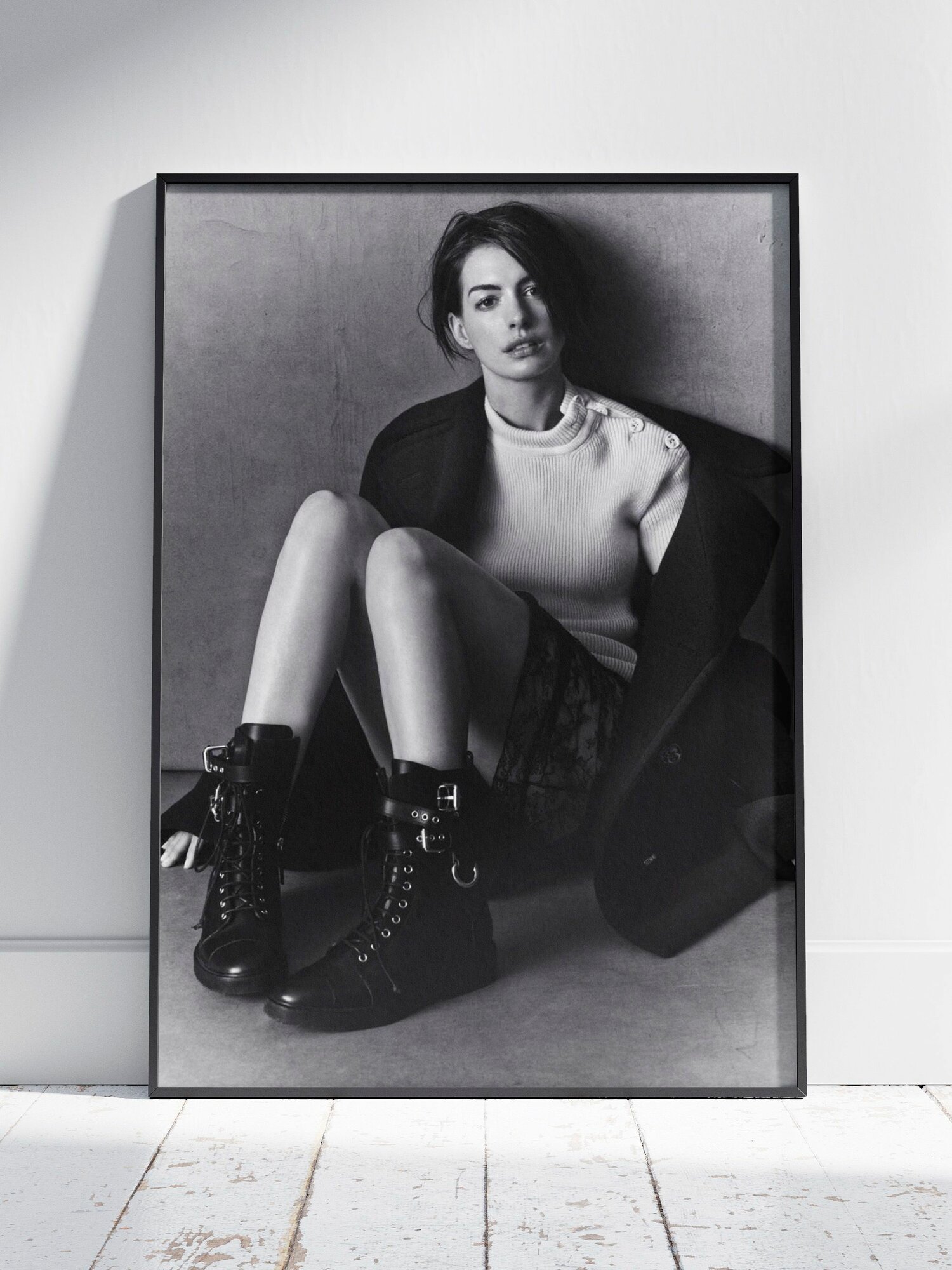Плакат на стену для интерьера Энн Хэтэуэй (Anne Hathaway 19) - Постер по актеру фильма, кино, сериала формата A4 (21x30 см)