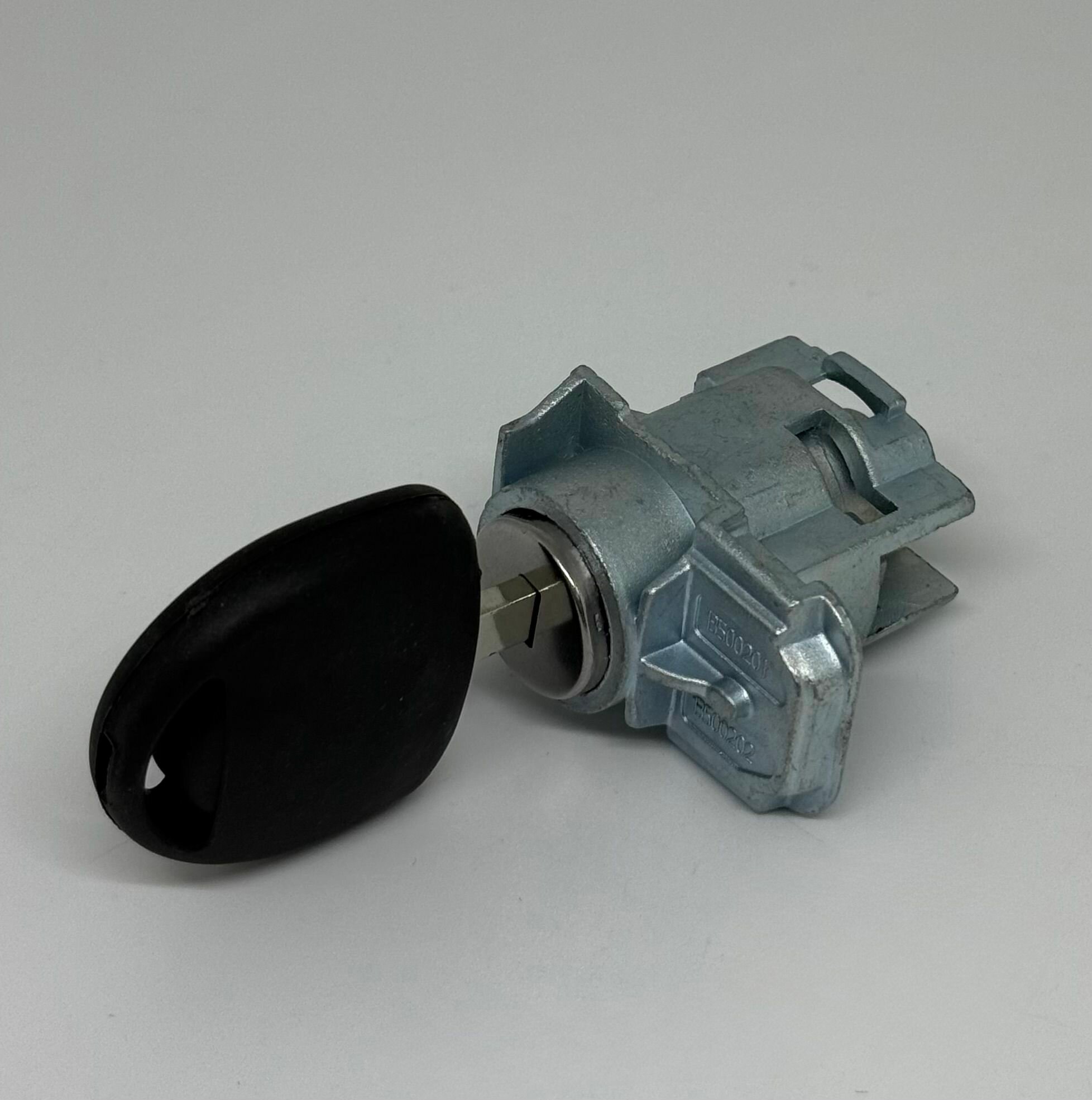 Личинка водительской двери для автомобилей Opel, Chevrolet