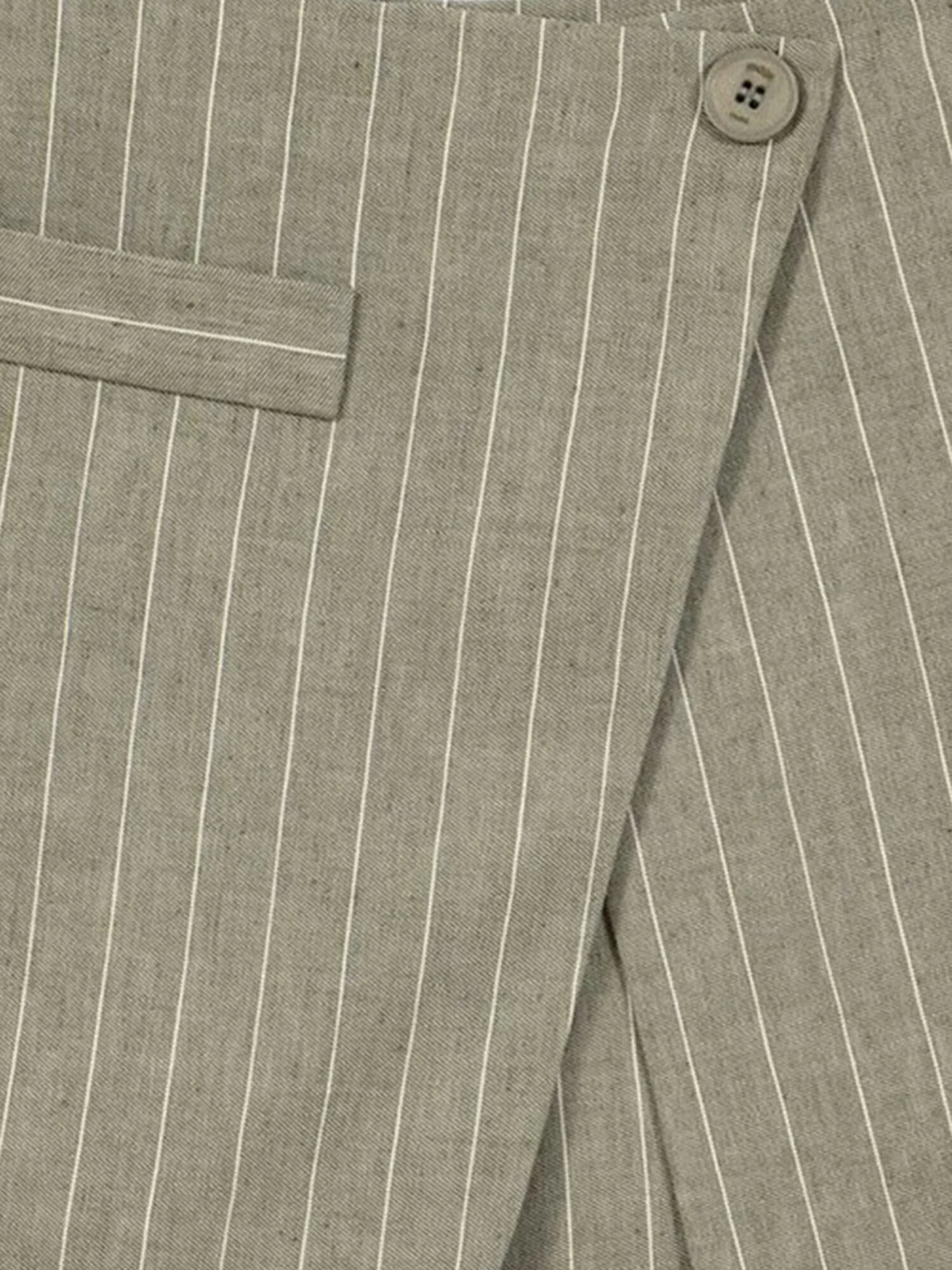 Шорты MAJE Button striped shorts, размер 36, grey — фото 1