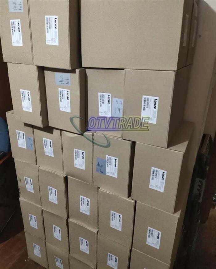 Модуль Lenze Inverter EVS9326-EKV004
