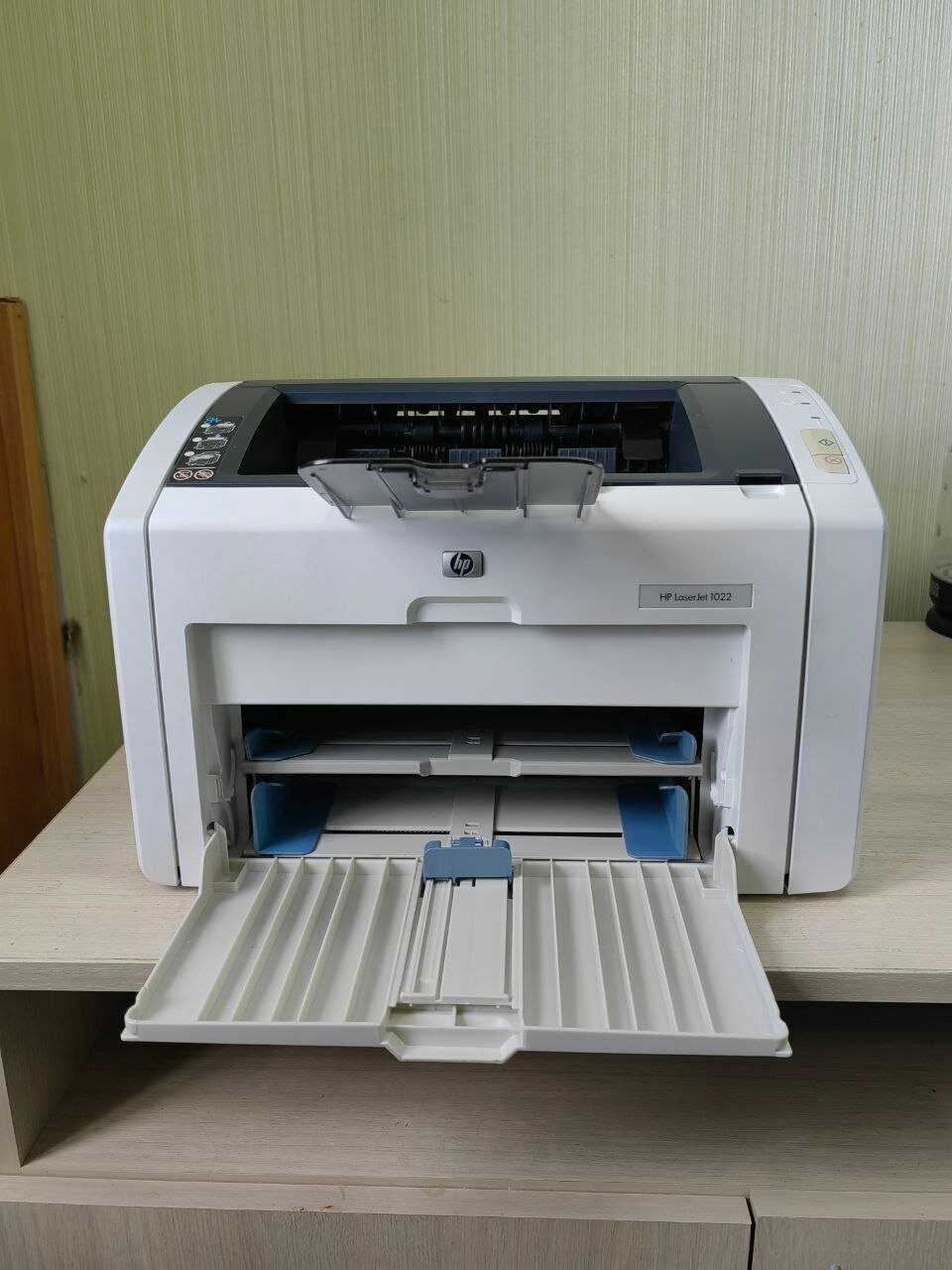 Принтер лазерный HP LaserJet 1022 для дома и малого офиса, А4, черно-белая печать — фото 1