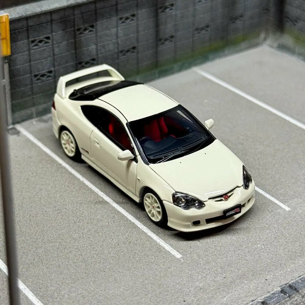 LCD 1:64 Honda INTEGRA TYPE R DC5 Легковая модель автомобиля