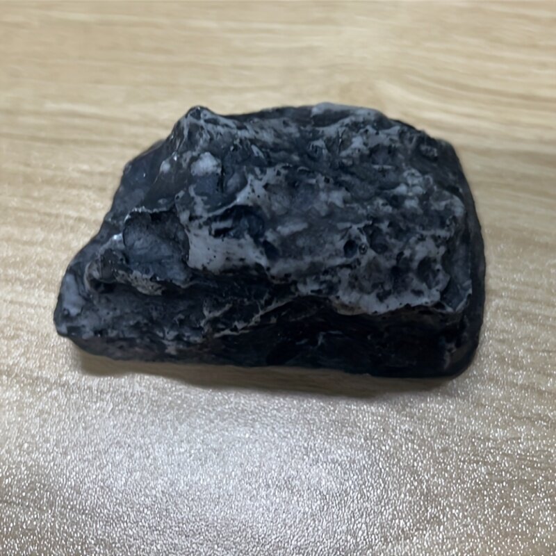 Скрытый тайник для ключей в виде декоративного камня, 1 шт.