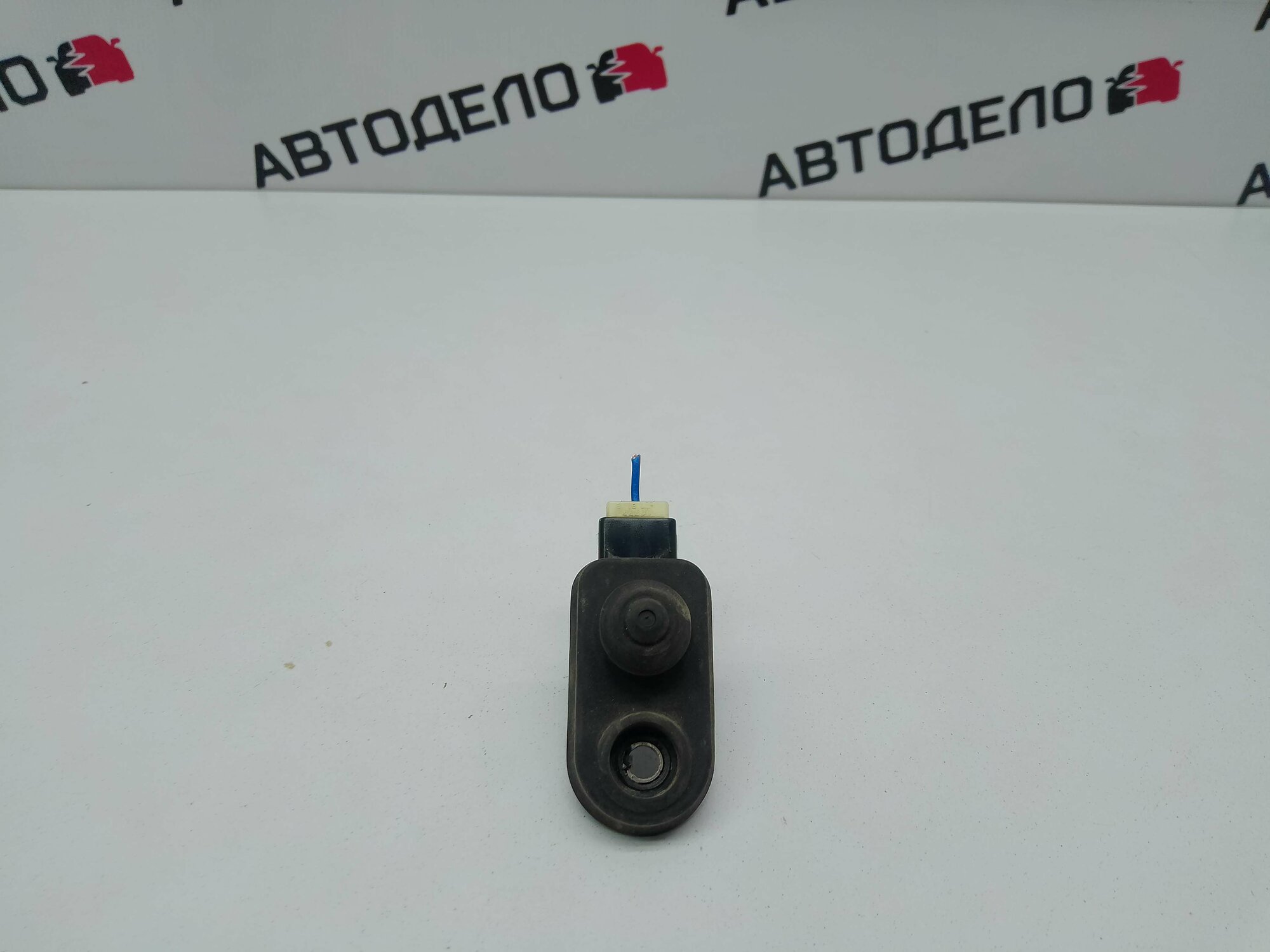 Концевик Mitsubishi Lancer 9 2004 г