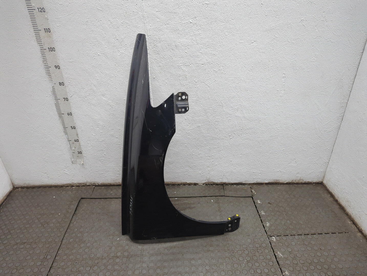 Крыло правое переднее Volvo V50 Б/У