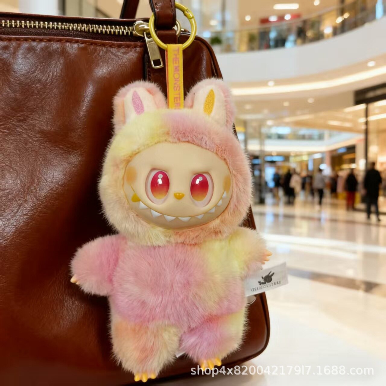 Новый брелок-игрушка Labubu третьего поколения, мягкий модный кулон из серии Labubu в формате сюрприз-бокса.