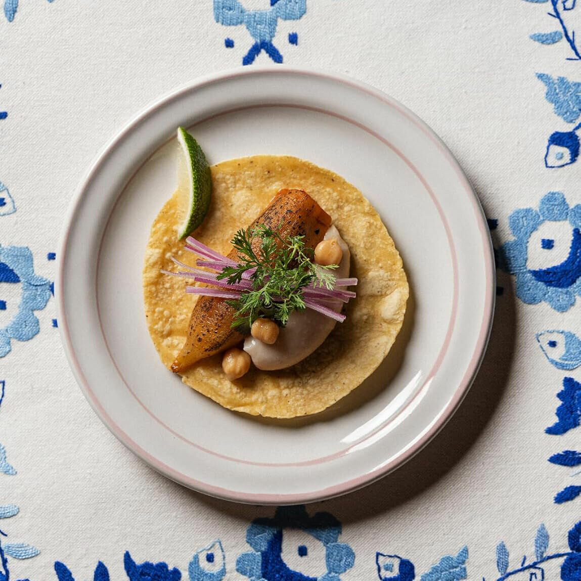 Sunny Days, Taco Nights — фото 1