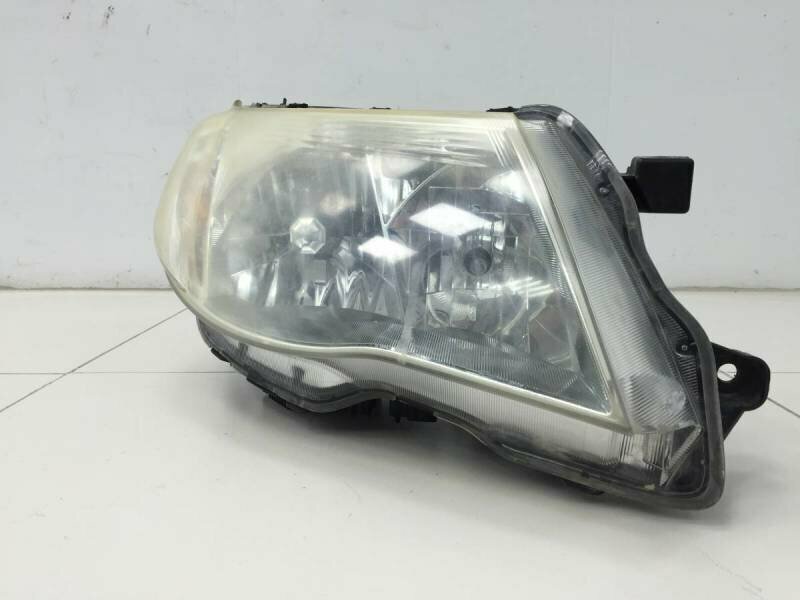 Фара правая Subaru Forester S12 2008-2012