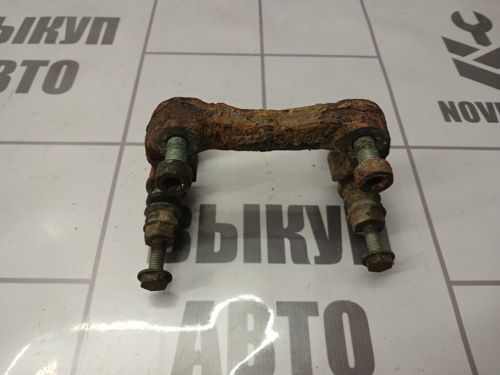 Скоба суппорта заднего Peugeot 307 2001-2008