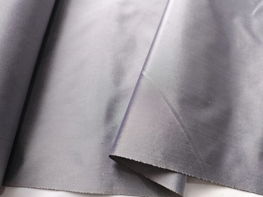 Шелковая тафта FABRIC SHIPPER 100% шелк шириной 1,35 м Серый, Color 6 Silver grey