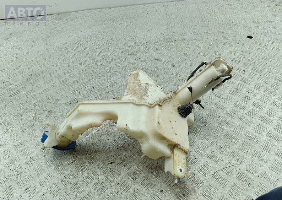 Бачок омывателя Volkswagen Passat B6