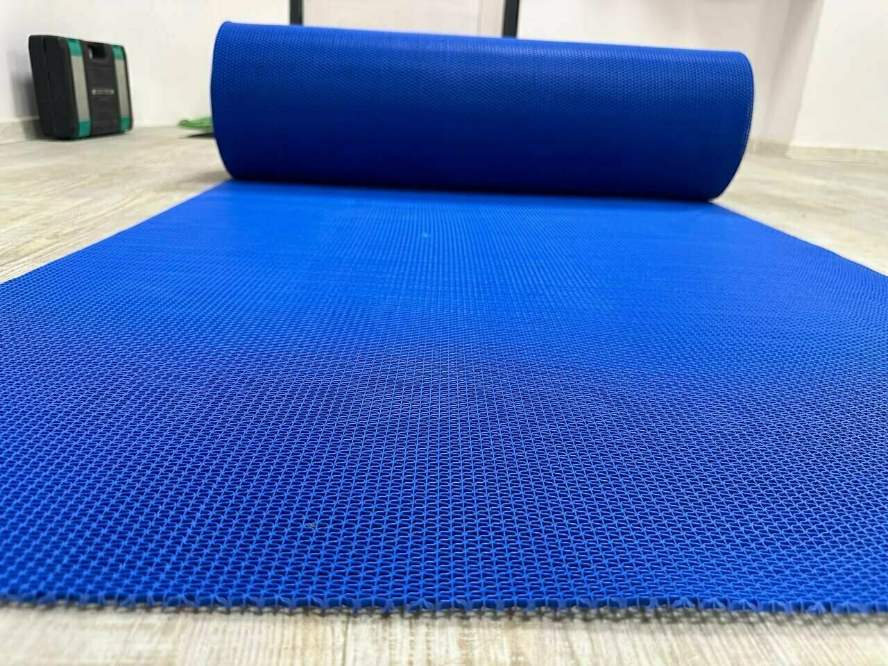 Резиновое бесшовное покрытие