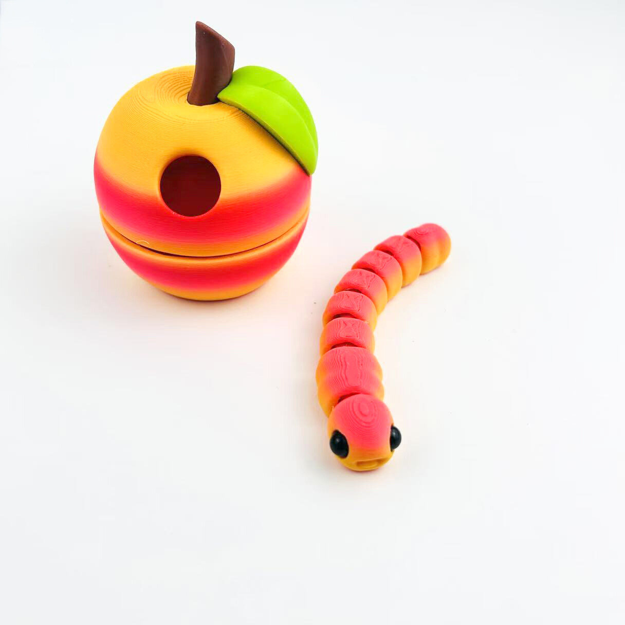 3D-печатная модель яблока с маленьким жуком, полное тело, подвижные суставы, свободно качающаяся, креативная новая игрушка для детей