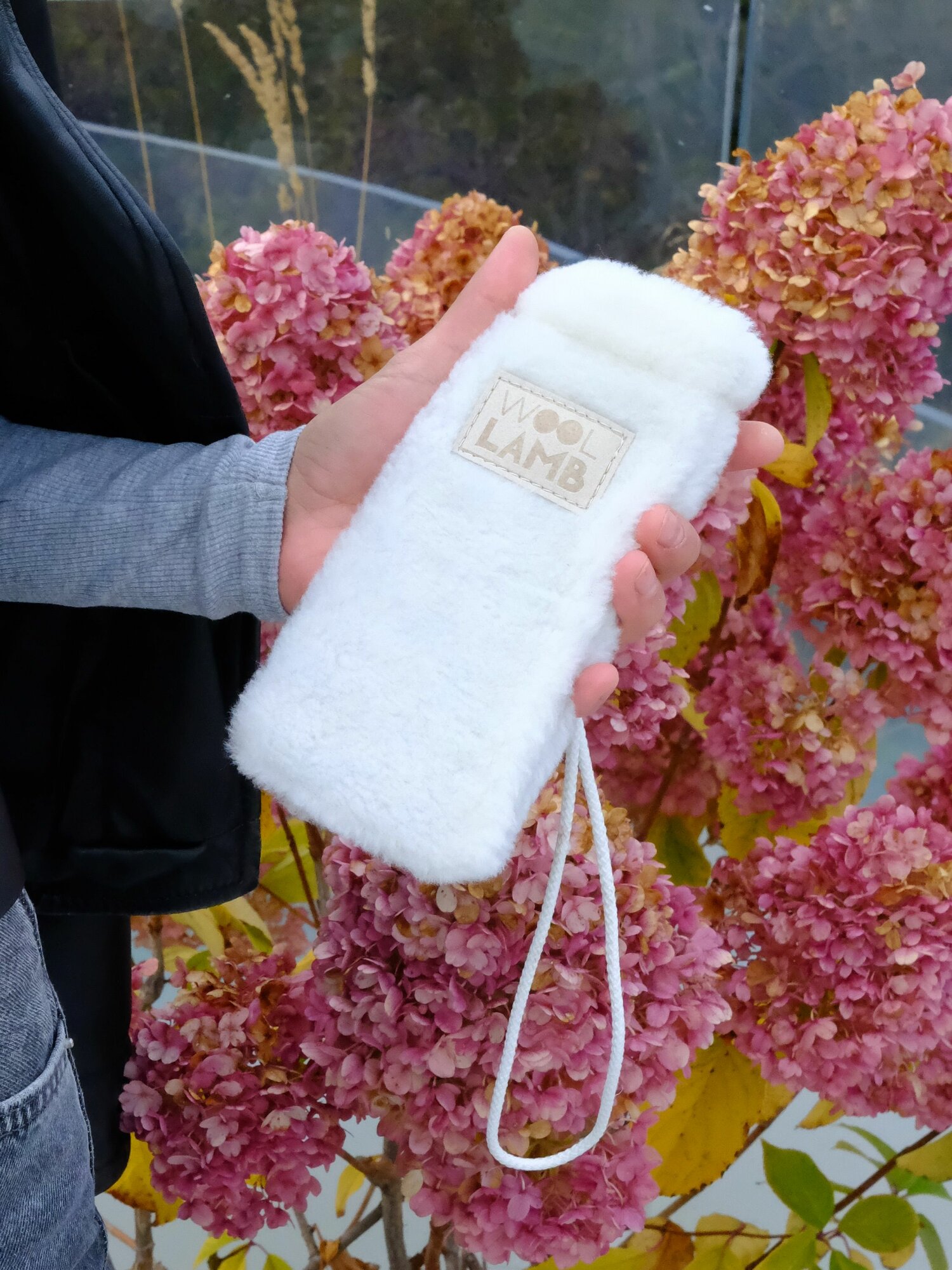 Сумочка для телефона Тедди Woollamb Ваниль - сумка-чехол для телефона