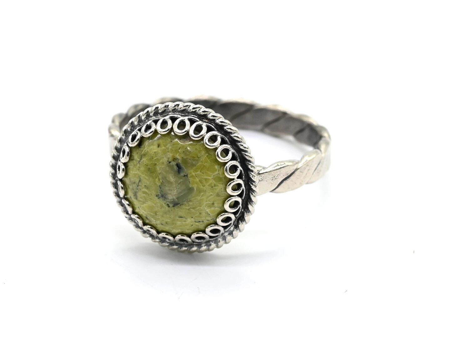 Кольцо, змеевик