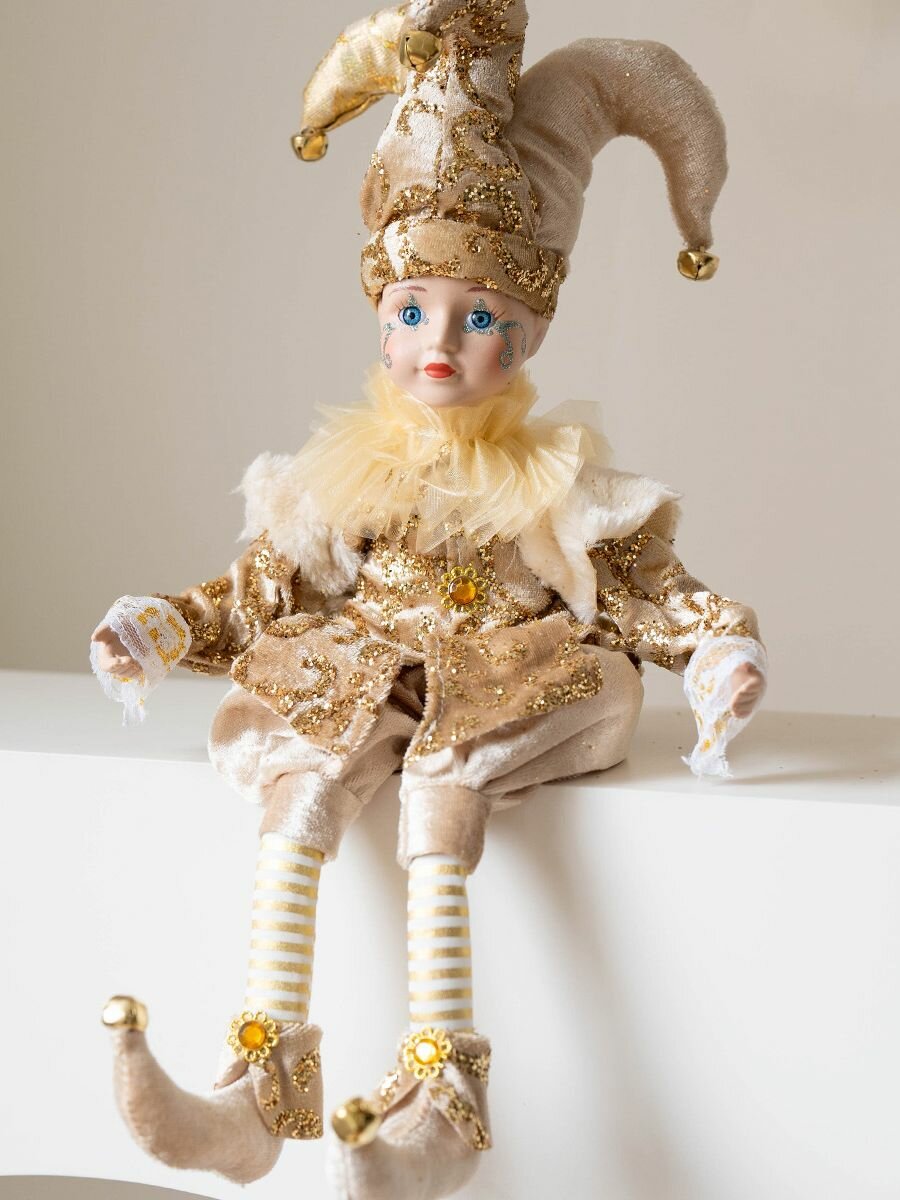 Фигурка декоративная