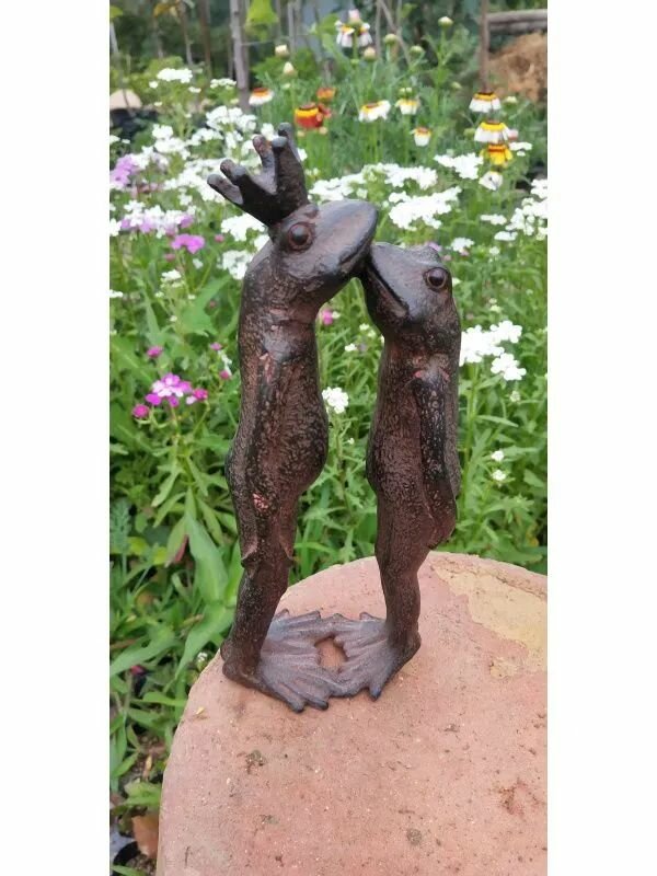 Фигурка садовая