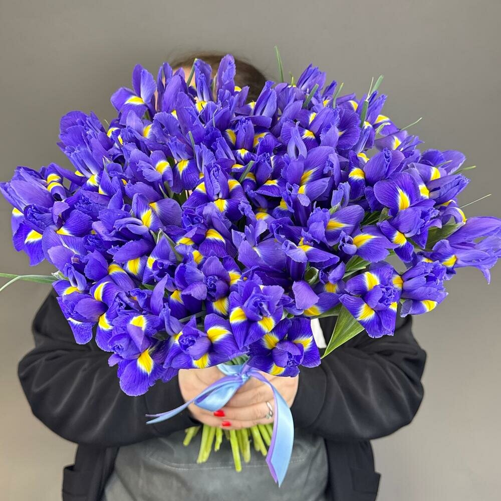 Букет ирисов