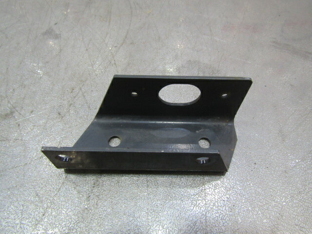 Кронштейн габаритного фонаря Mercedes Actros