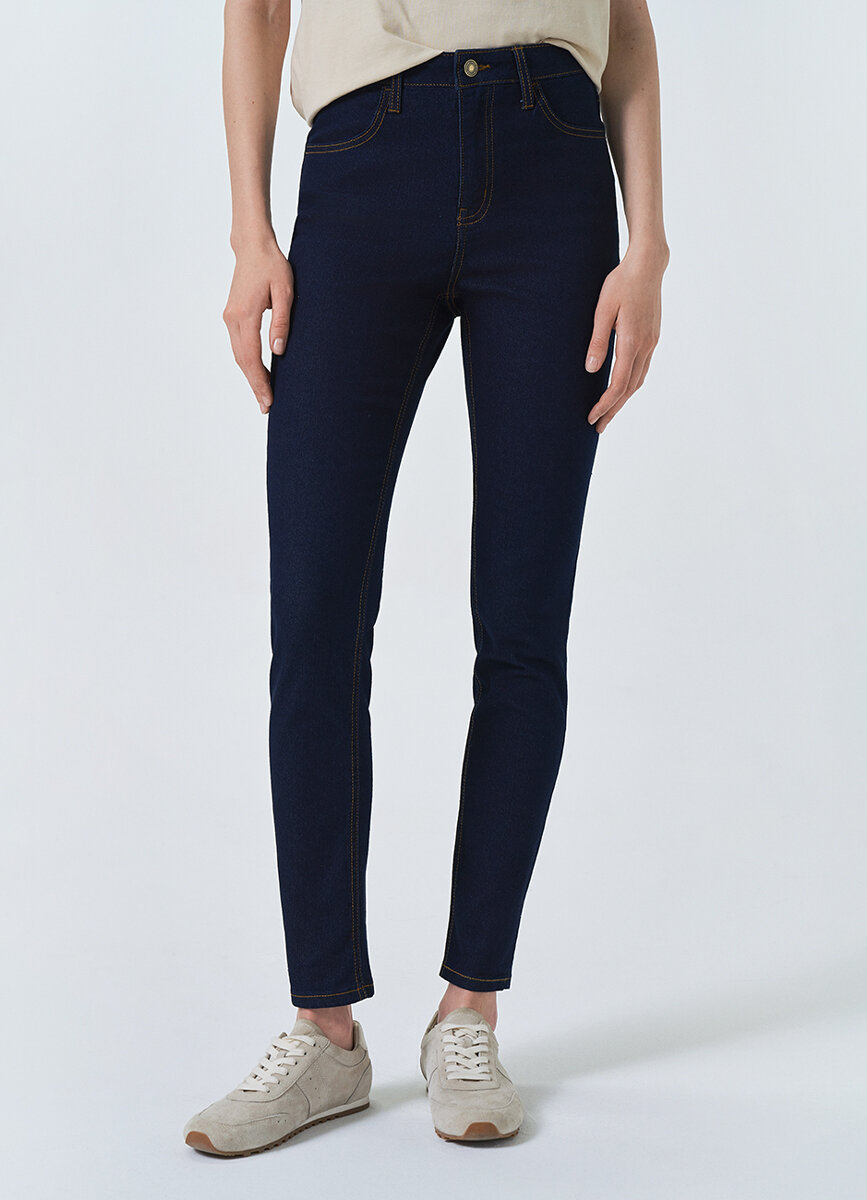 Джинсы скинни 