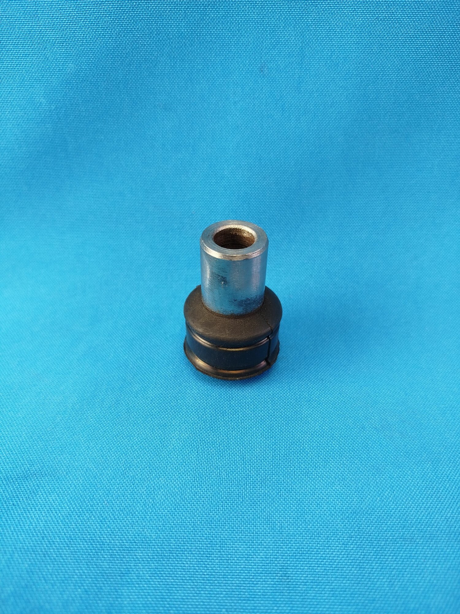 Сайлентблок рулевой рейки "гранатка" "БРТ" для автомобилей ВАЗ 2108-099, 13-15