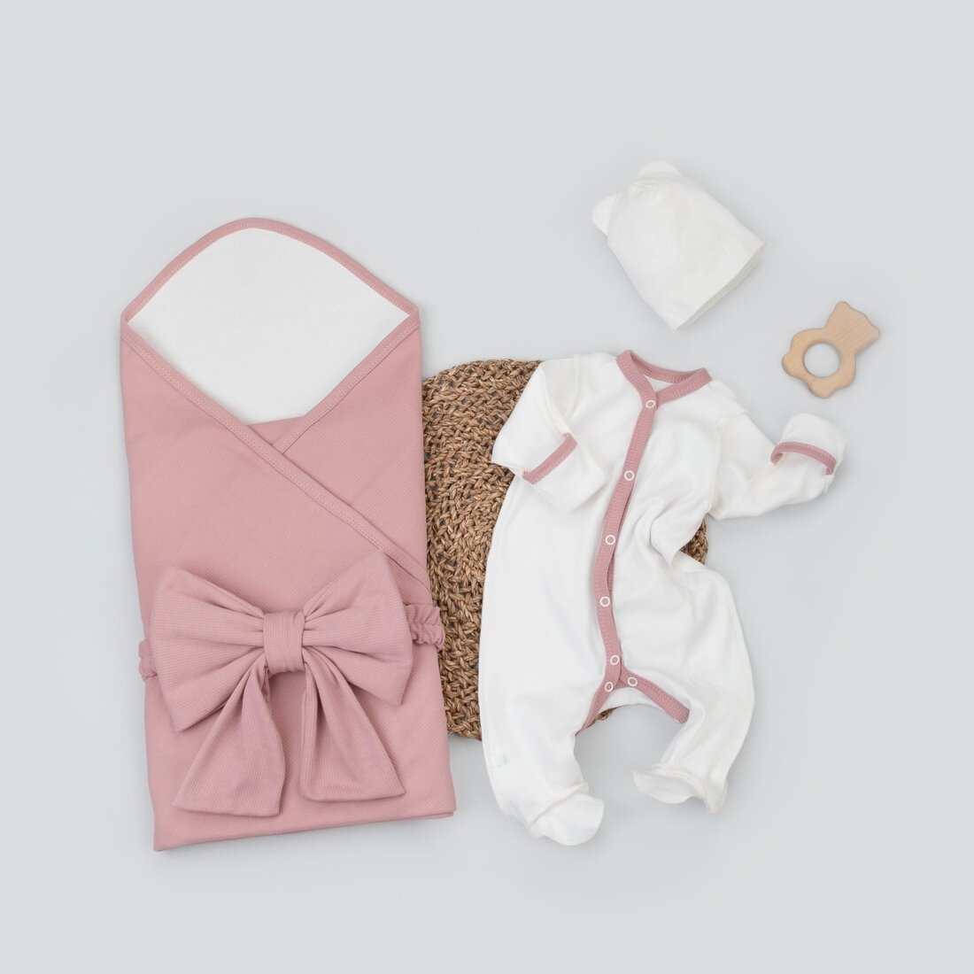 Комплект на выписку 4 предмета "Капучино. Плед", лето, сухая роза