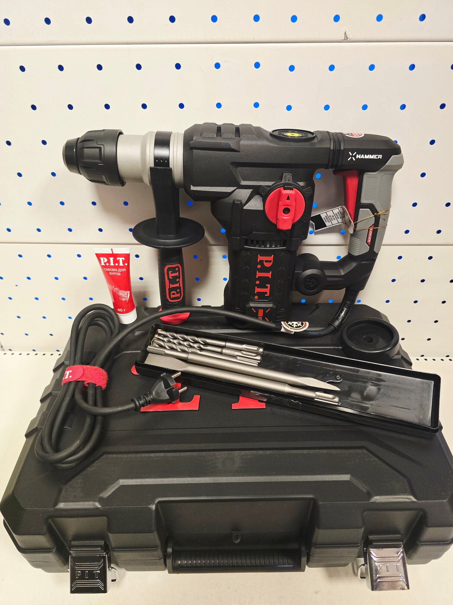 Перфоратор сетевой ударный P.I.T. PBH32-C6, 3 режима, патрон SDS-plus, 1500Вт, 6Дж, кейс