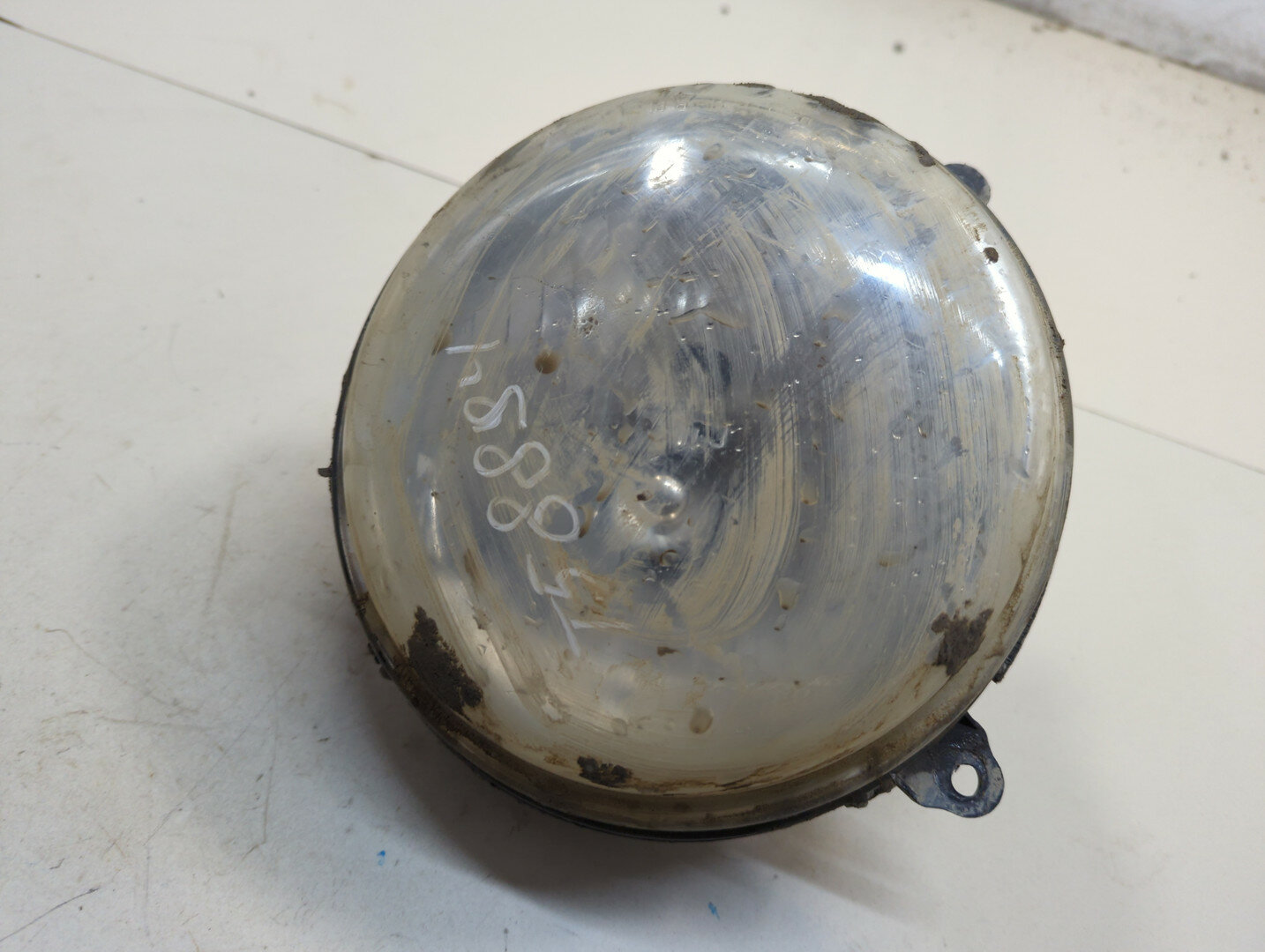 Фара (передняя) левая Jeep Liberty Б/У