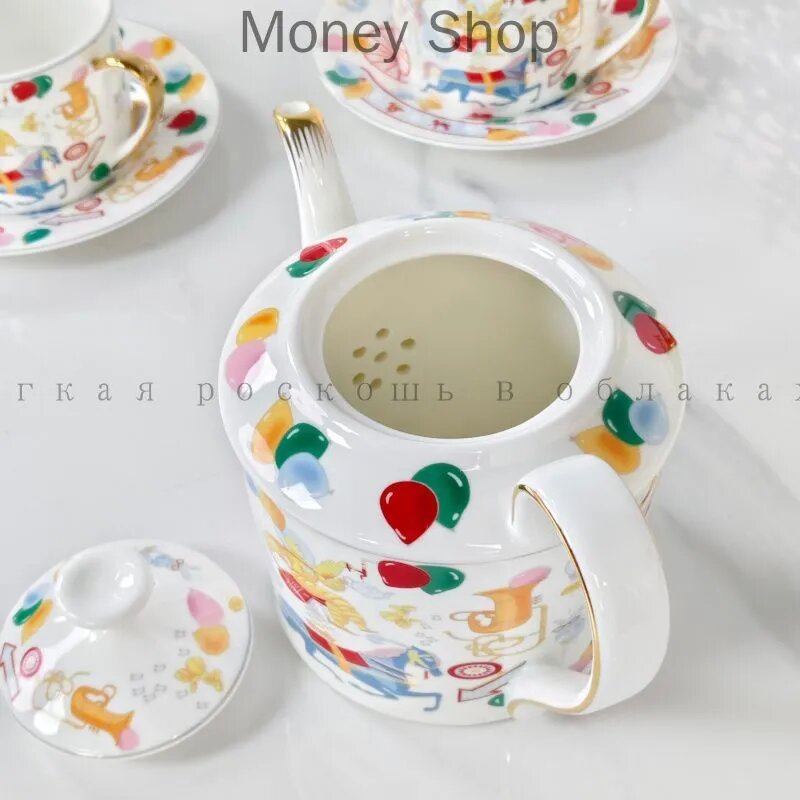 Чашки из костяного фарфора 200 мл 5 шт с рисунком карусели, для чая и кофе — фото 1