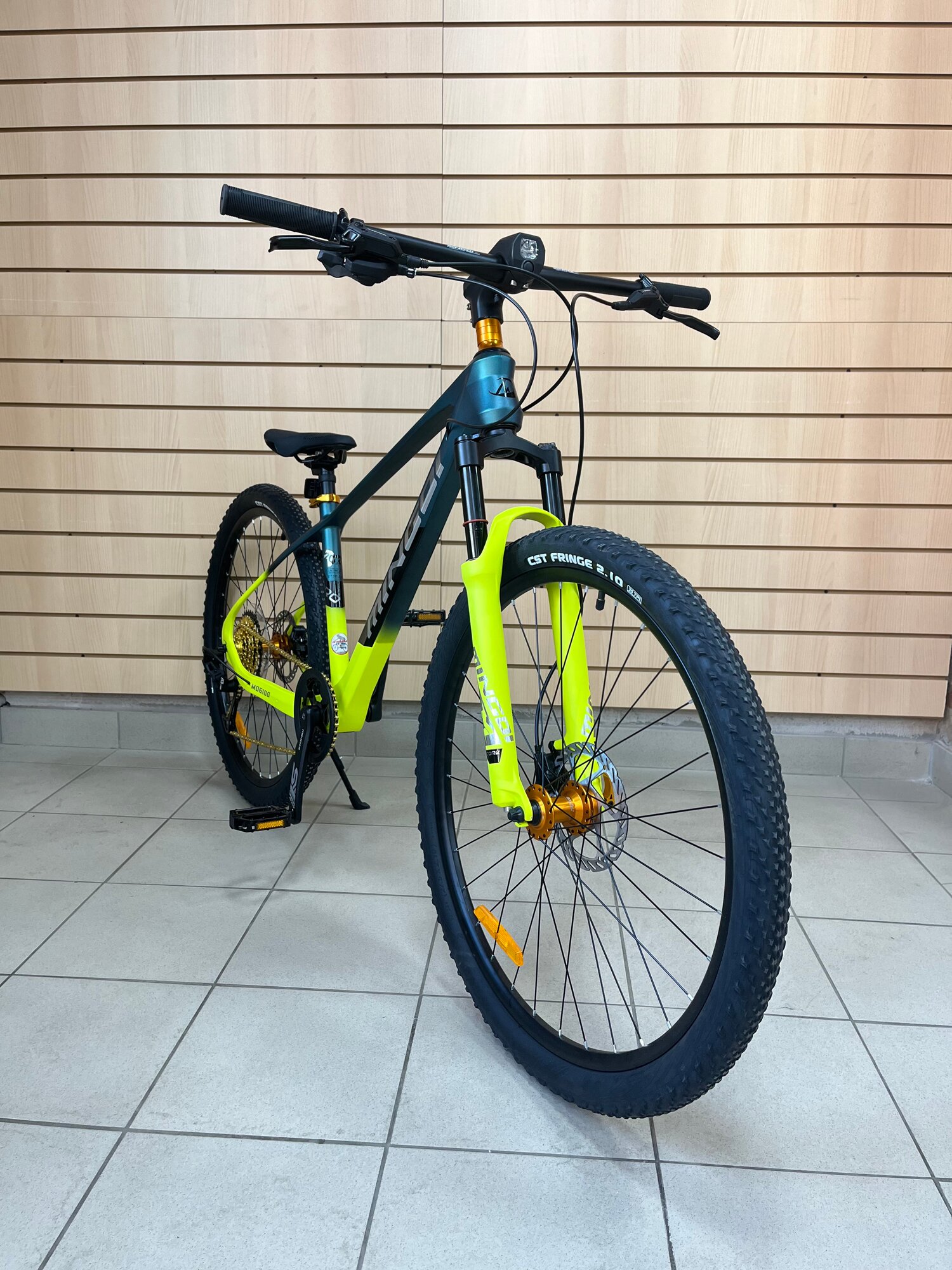 Горный велосипед BREND MINGDI ORIGINAL 27.5MD-6100, диаметр колес 27.5", 8 скоростей, рама алюминий, желтый