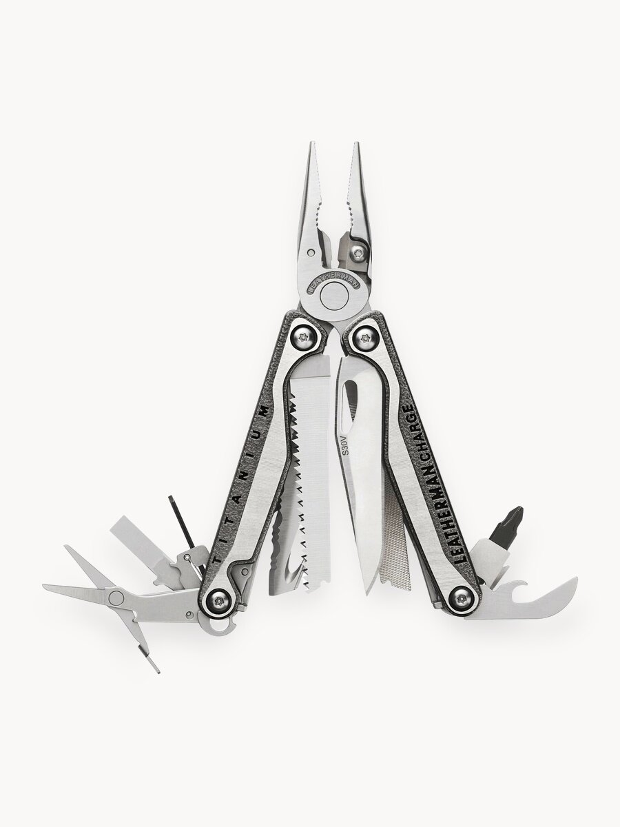 Мультитул LEATHERMAN Charge Plus TTi (832528) с чехлом на кнопке, клипсой, кольцом и битами