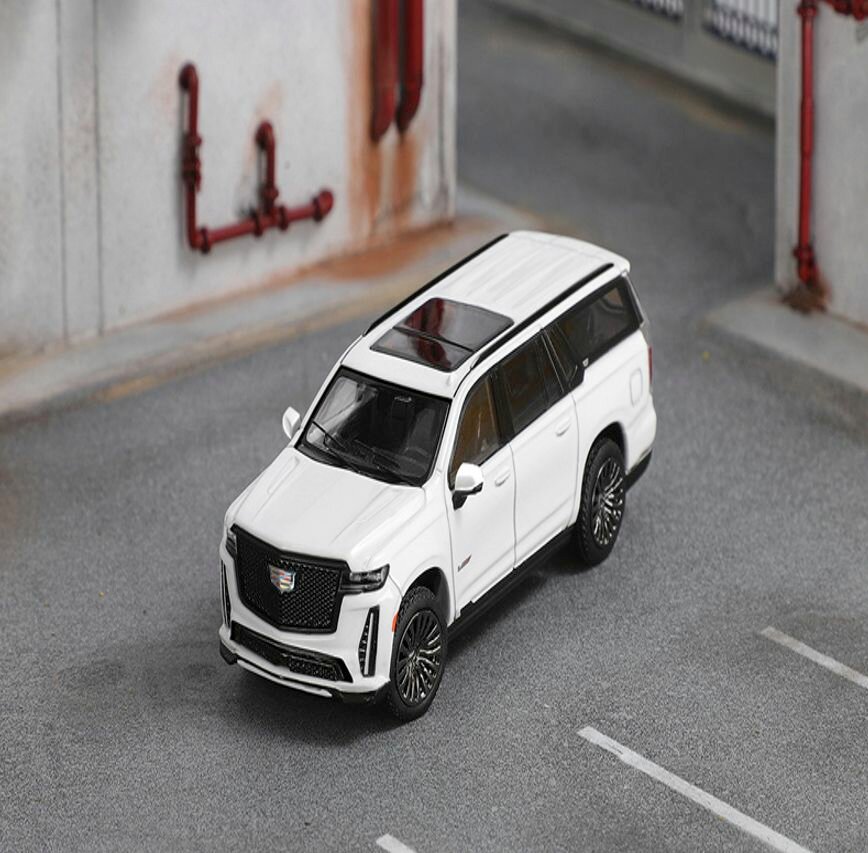 Коллекционная машинка Shadow Pro 1:64 Cadillac Escalade ESV White LHD