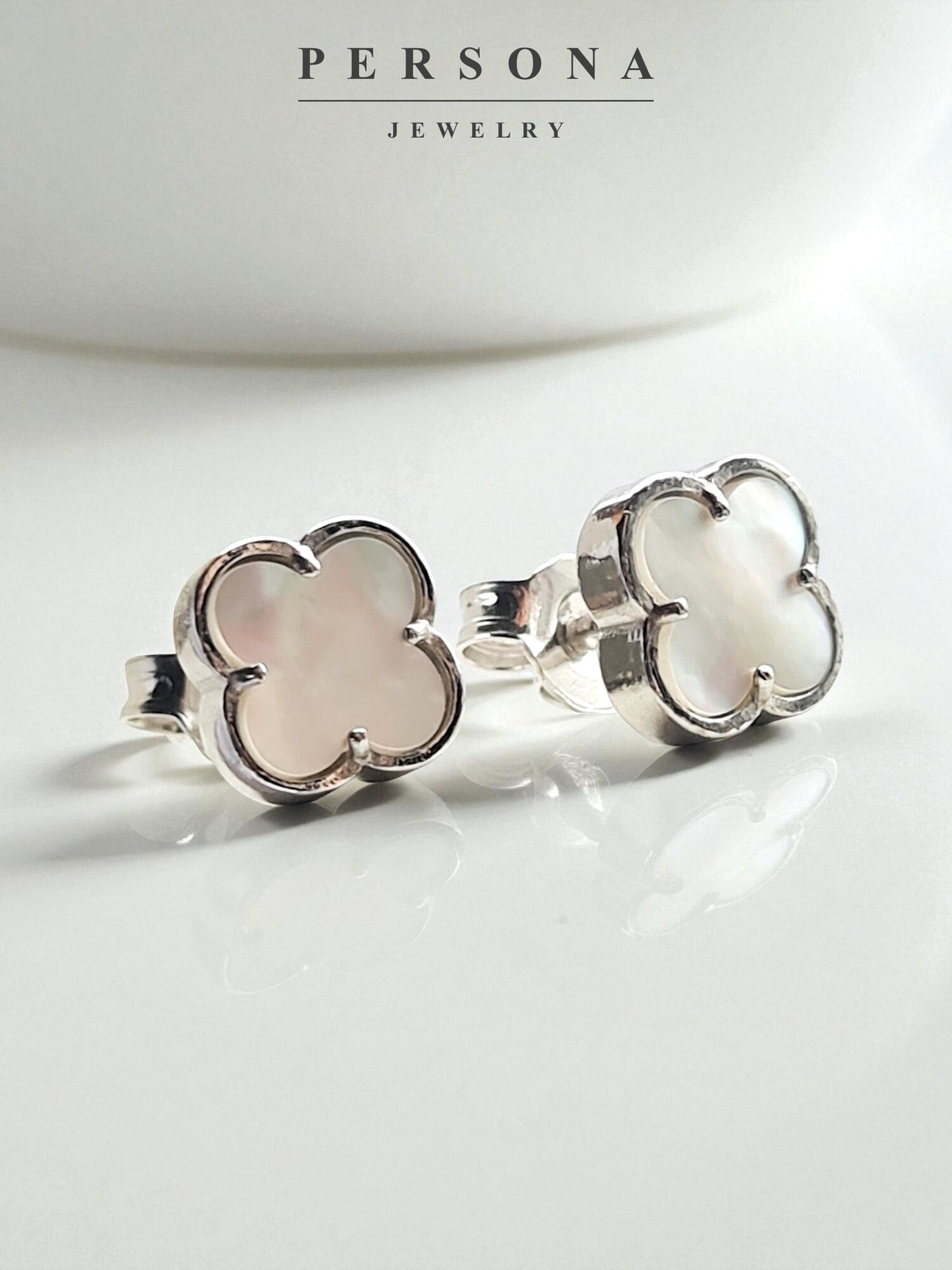 Серьги пусеты, серебро, 925 проба, родирование, перламутр