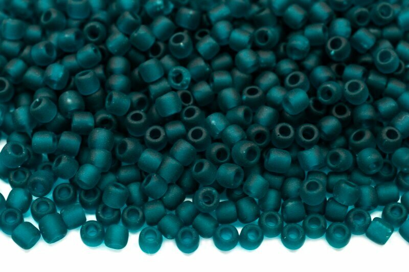 Бисер японский TOHO круглый 11/0 #0007BDF изумруд, матовый прозрачный, 10грамм