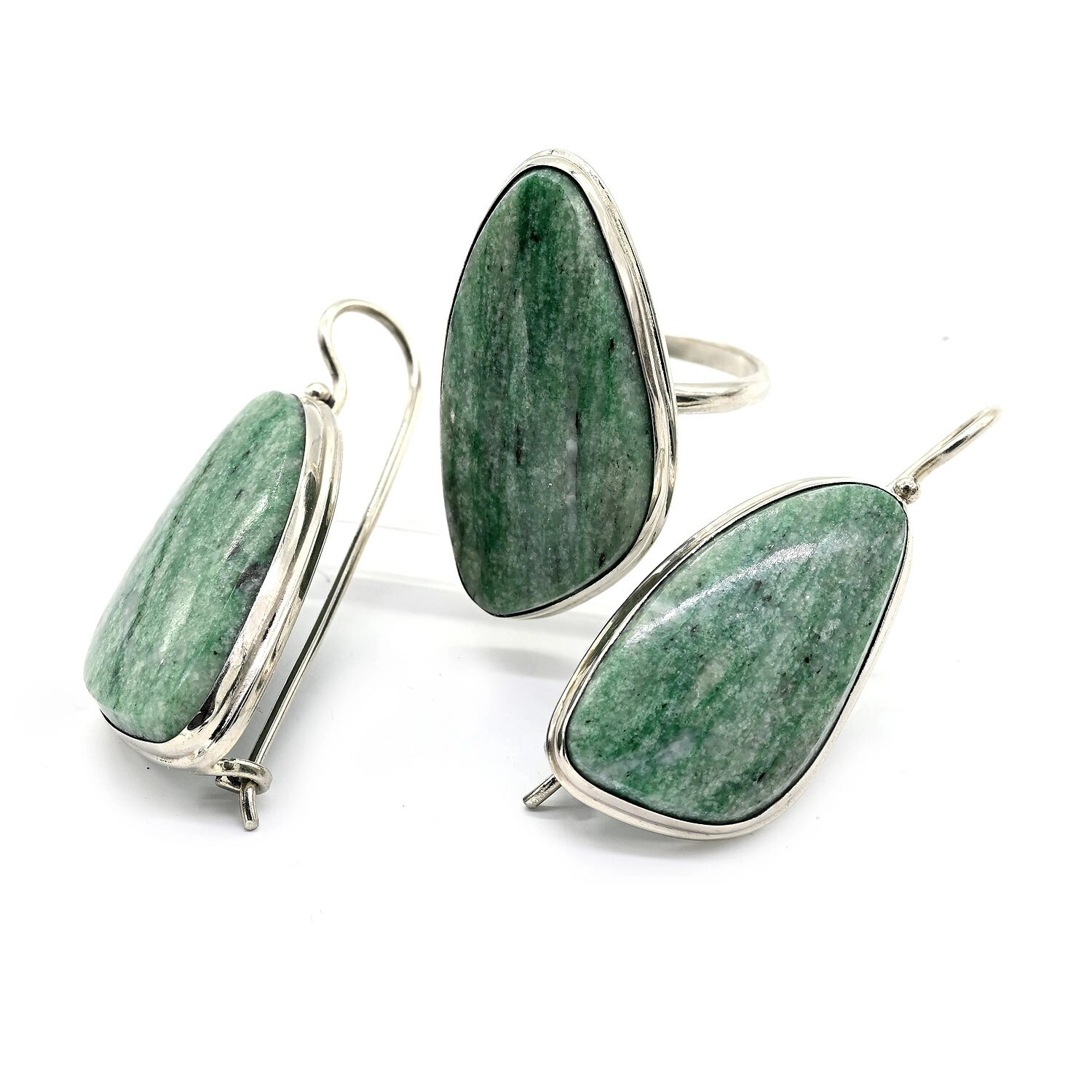 Комплект бижутерии