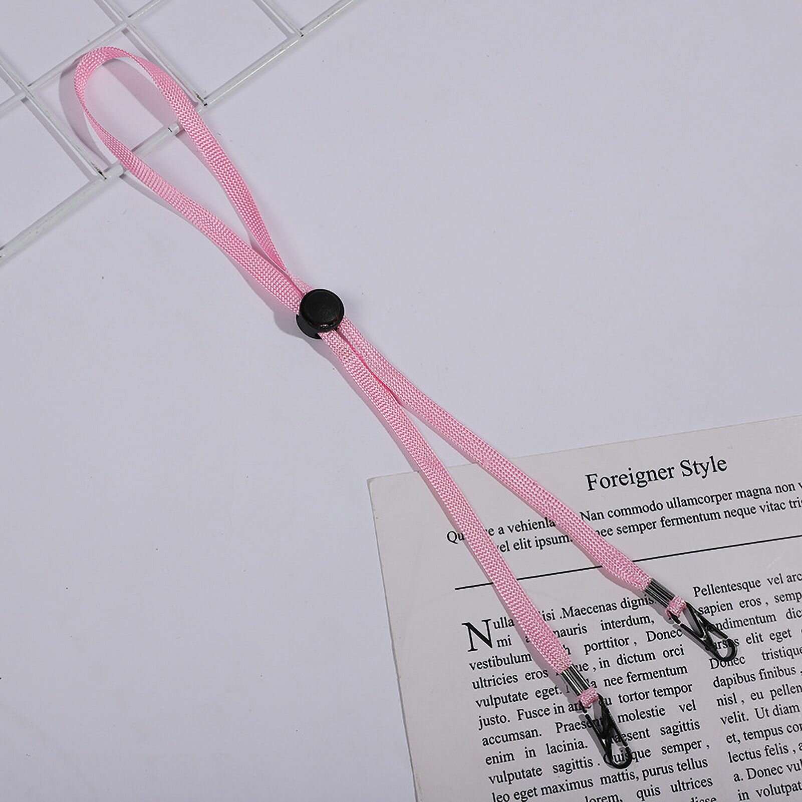 Гибкий регулируемый ремешок для шляпы со съёмным ветрозащитным шнурком для подбородка и зажимами, аксессуар для шляпы, препятствующий потере, для активного отдыха, розовый