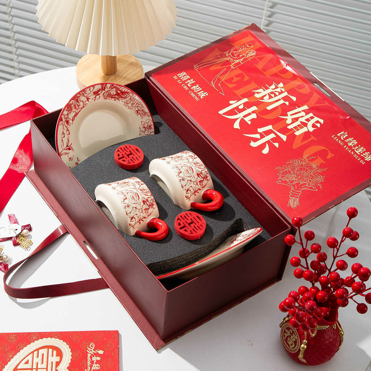 Винтажный керамический набор кофейной чашки и блюдца, идеально подходящий в качестве подарка на свадьбу, помолвку, новоселье или день рождения для мужчин и женщин.