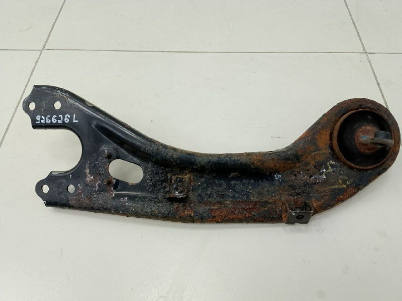 Рычаг задний продольный левый Hyundai i40 VF 2011 кат.номер: 552703Z000