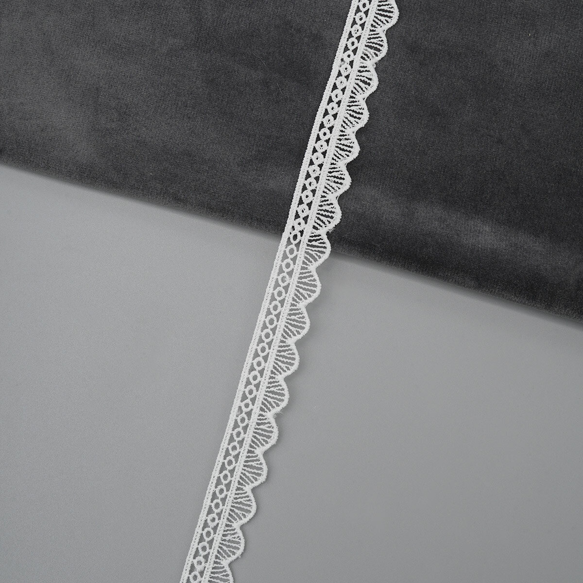 3Al025 Кружево для рукоделия гипюр 1,5см*13,71м (белый), 13.72 м