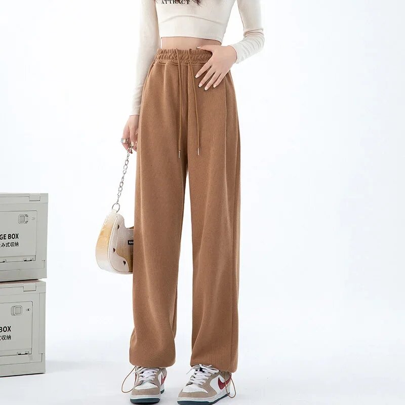 Брюки спортивные