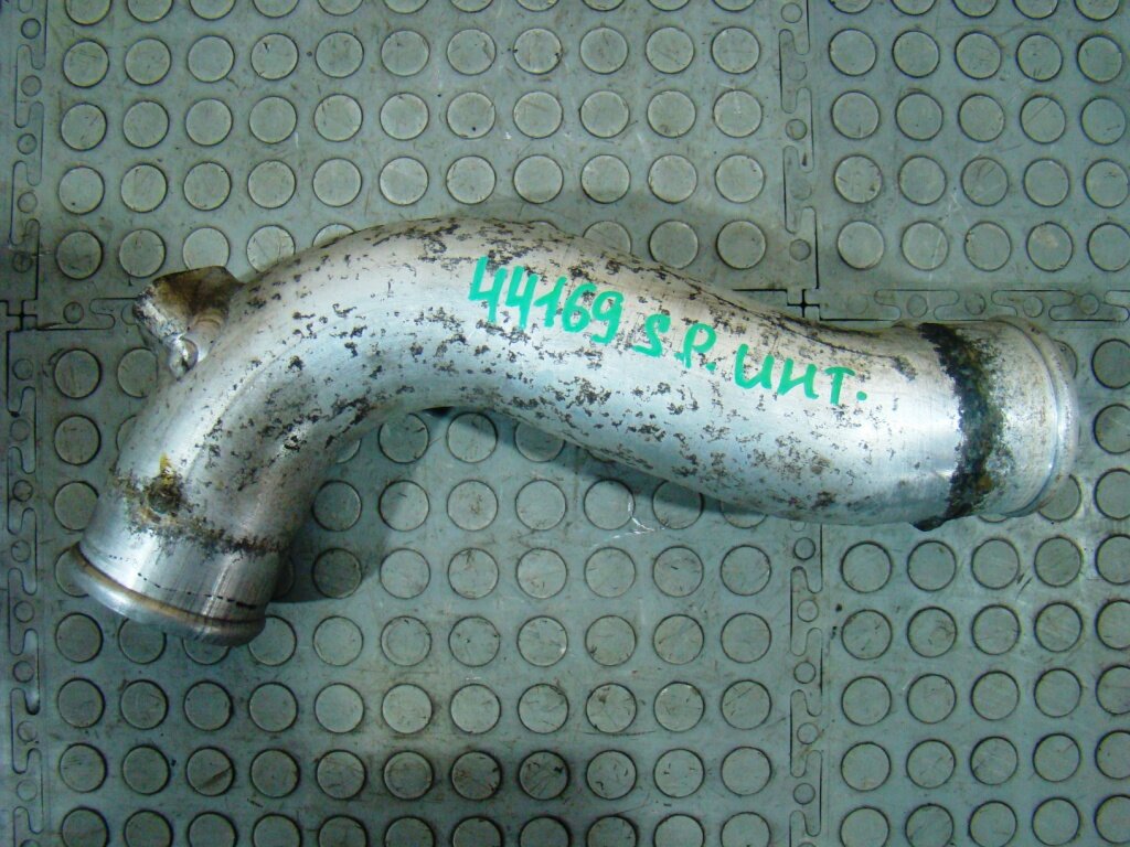 KIA Sportage 3 Патрубок интеркулера 282562F480