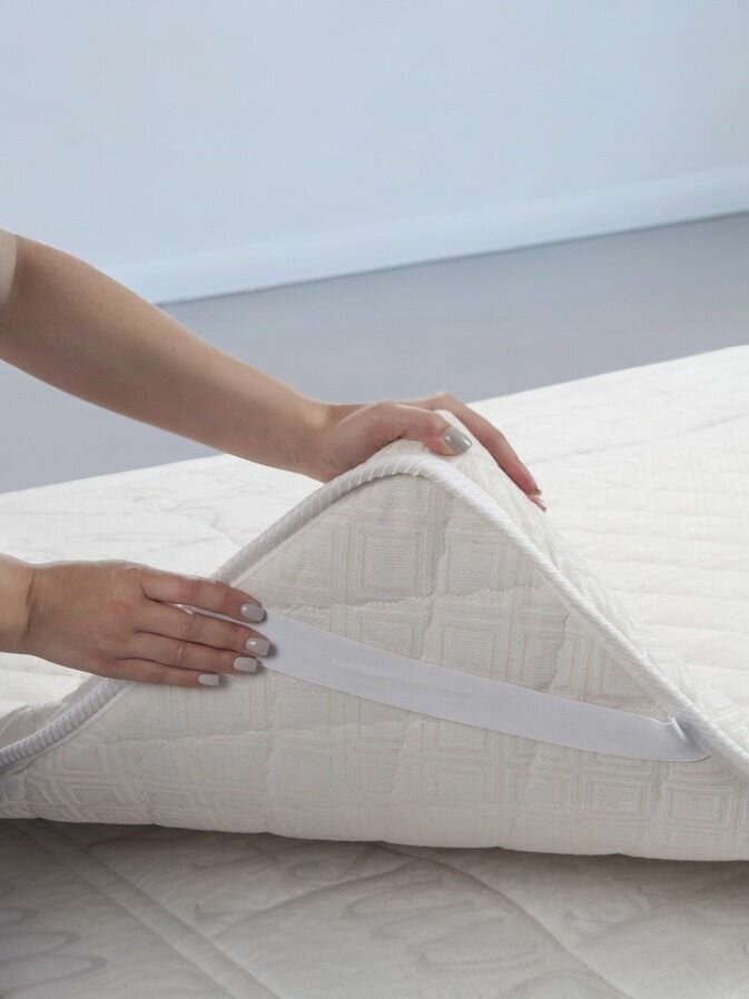 Топпер (тонкий матрас) "Double plus" 200х200см