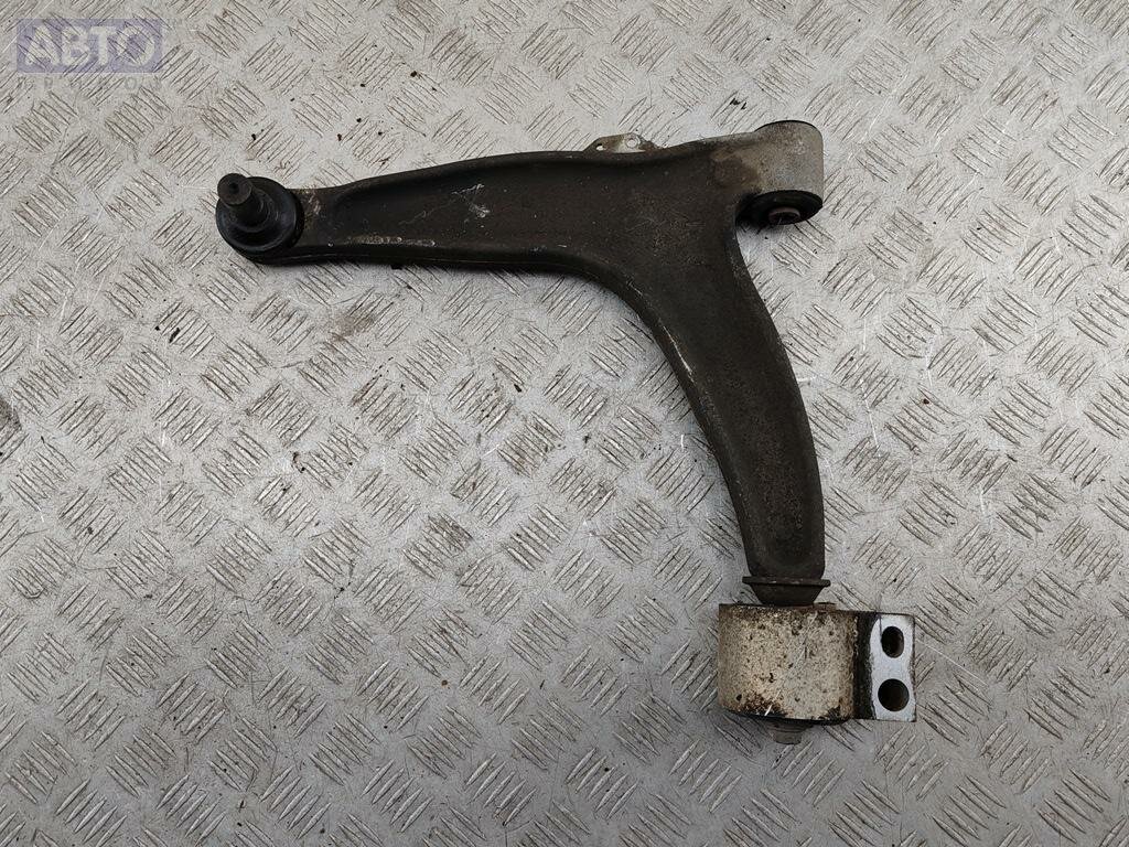 Рычаг подвески передний левый Opel Vectra C (2002-2008)