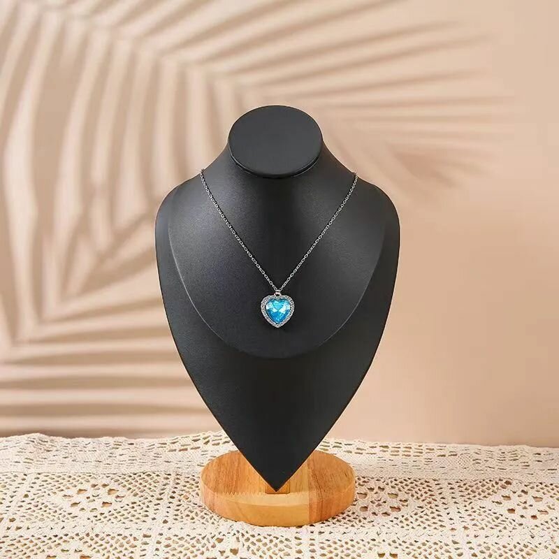 Бюст для украшений Треугольная форма h-29