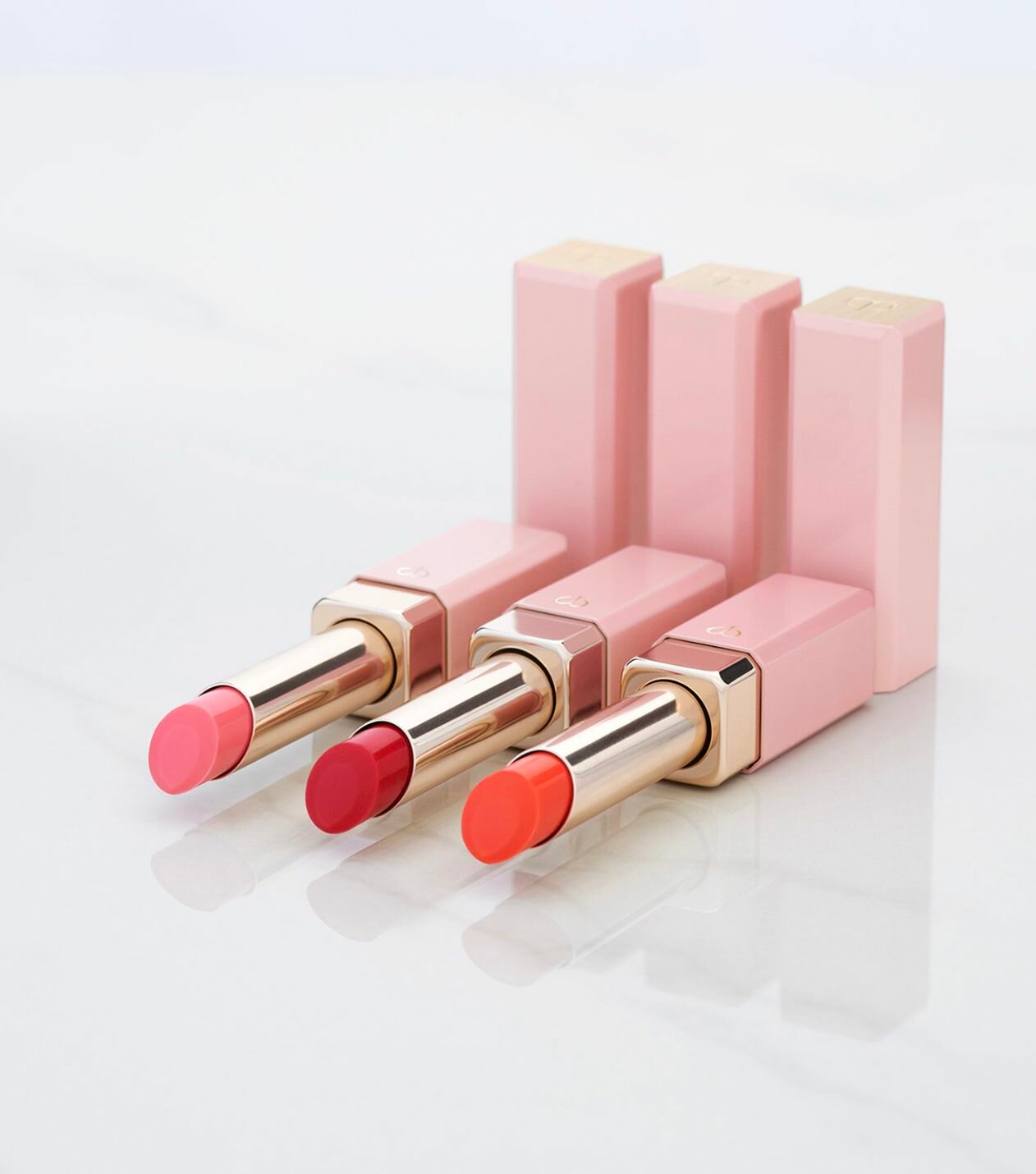 Cle de Peau Бальзам-тинт для губ LIP GLORIFIER Pink