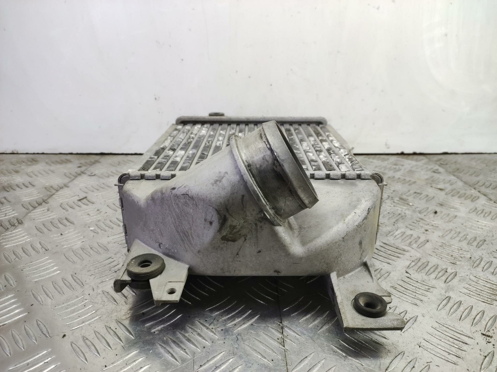 Интеркулер Subaru Outback 3 2006 TM0180 — фото 1