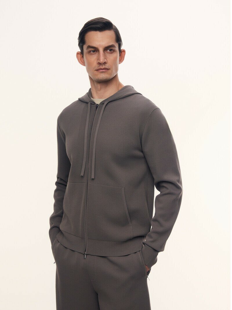 Толстовка Dacha