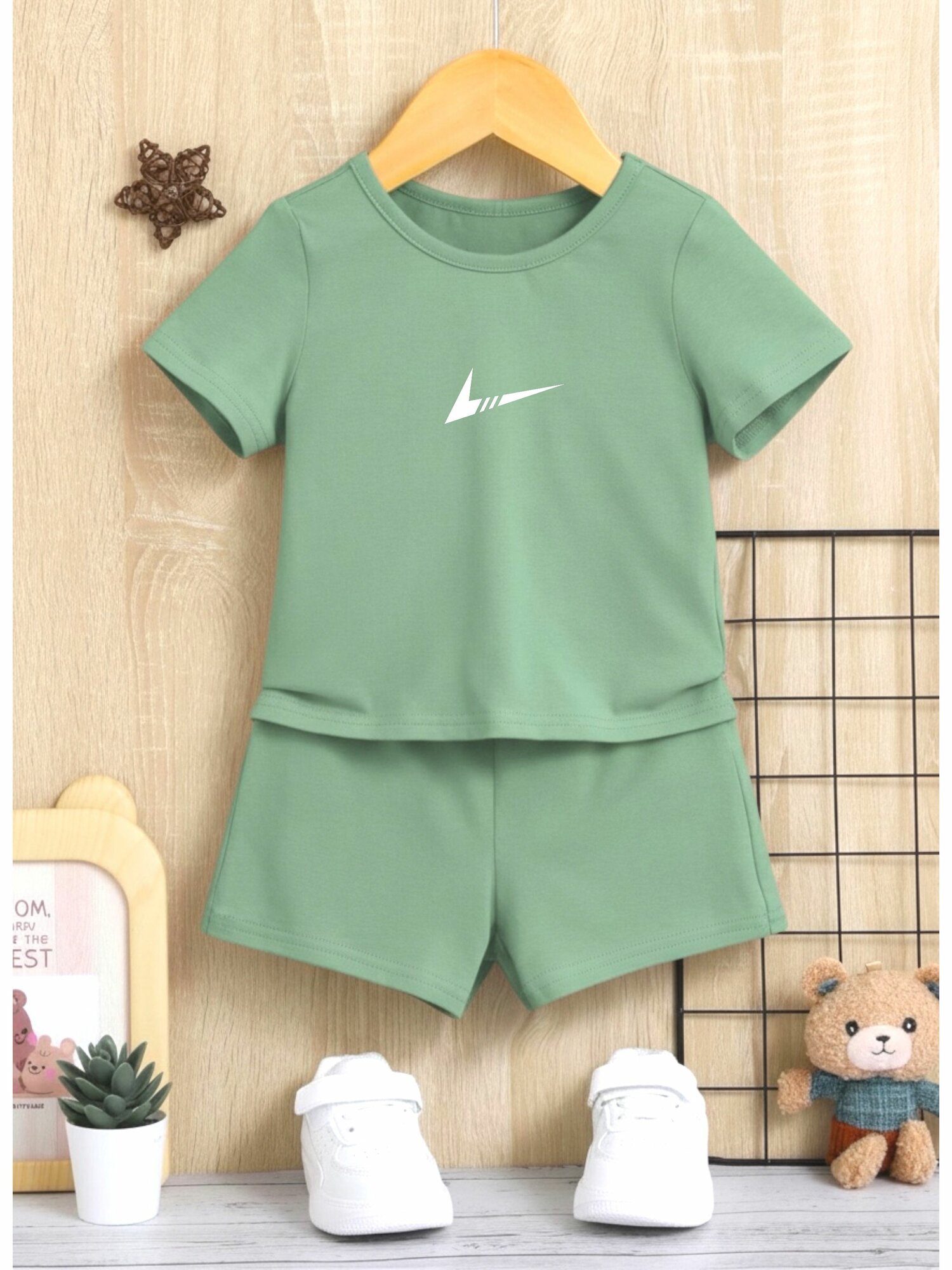 Комплект одежды